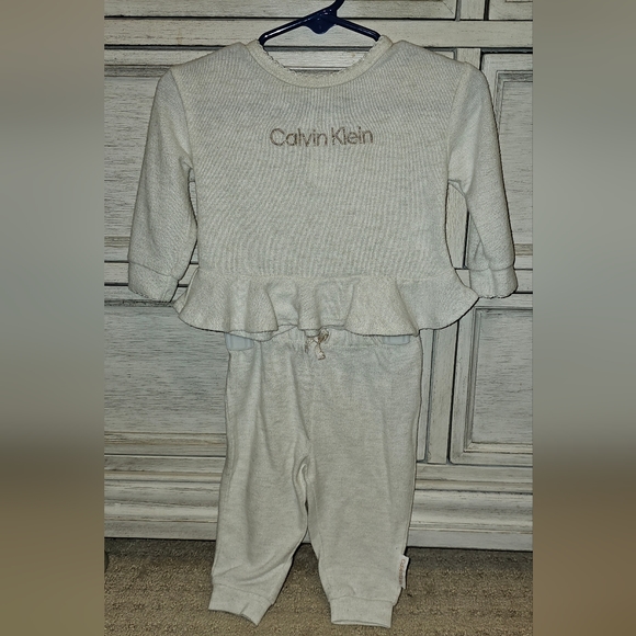 Calvin Klein | Matching Sets | Calvin Klein Baby Girl Soft Matching Set ...